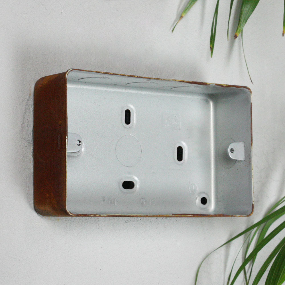 Rusted Double Back Box – The Workshop Below